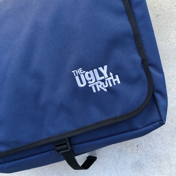 Bags | The Ugly Truth Katherine Heigl Gerard Butler Movie Promo Laptop ...